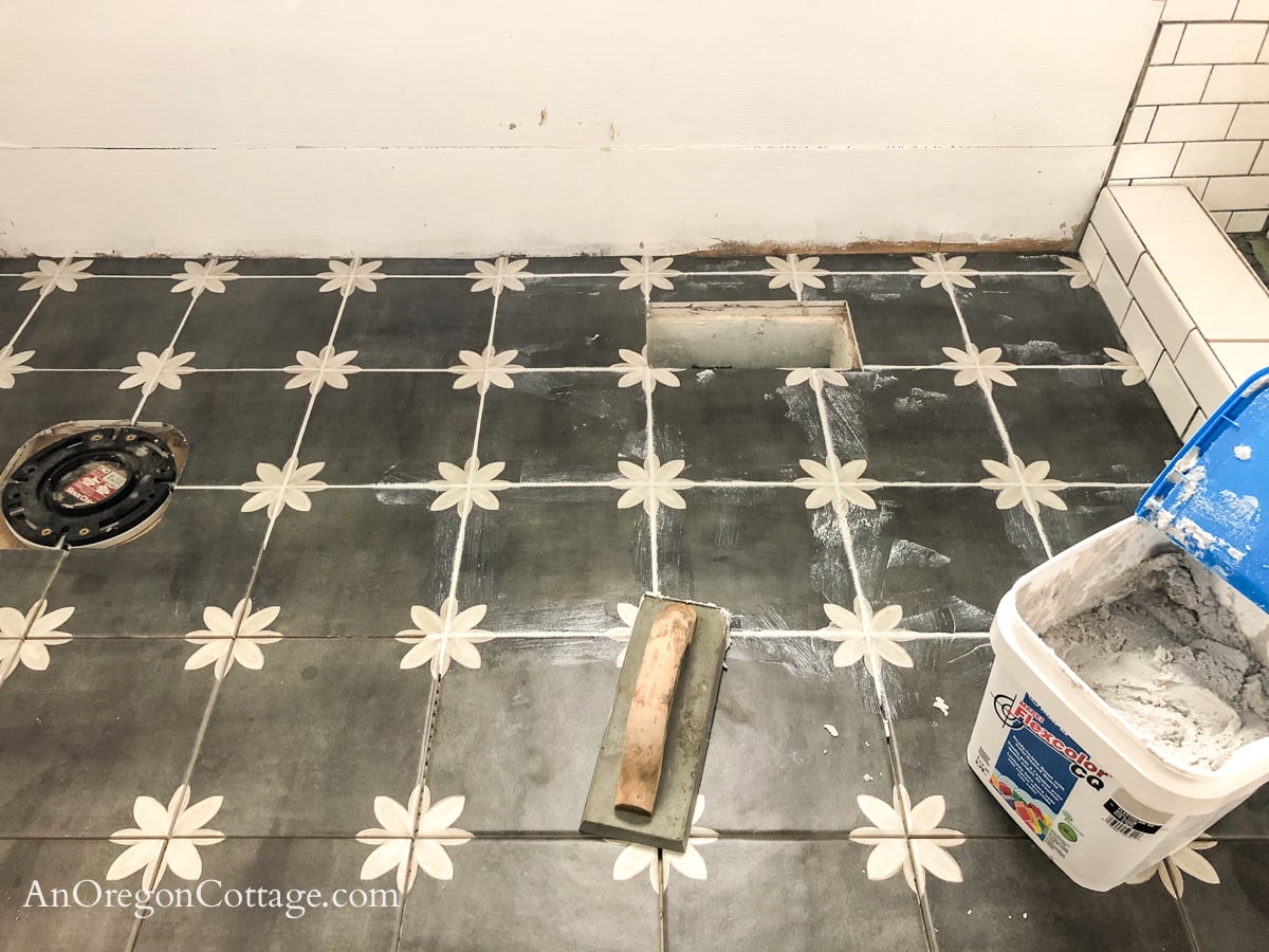 1900 Farmhouse Renovation: Main Bathroom Before and After - An Oregon ...