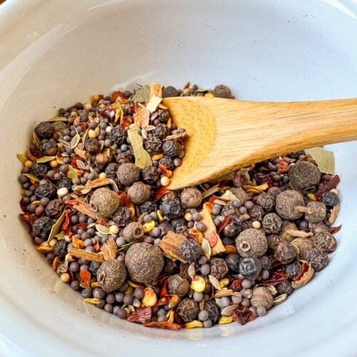 Easy Customizable Pickling Spice Recipe - An Oregon Cottage